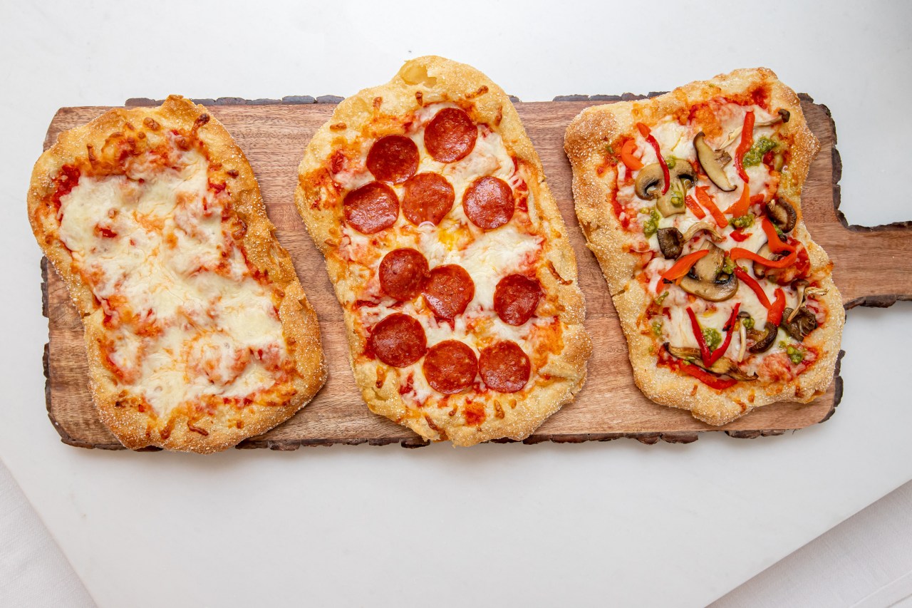 What’s the Difference Between Pinsa and Pizza? - Appetito