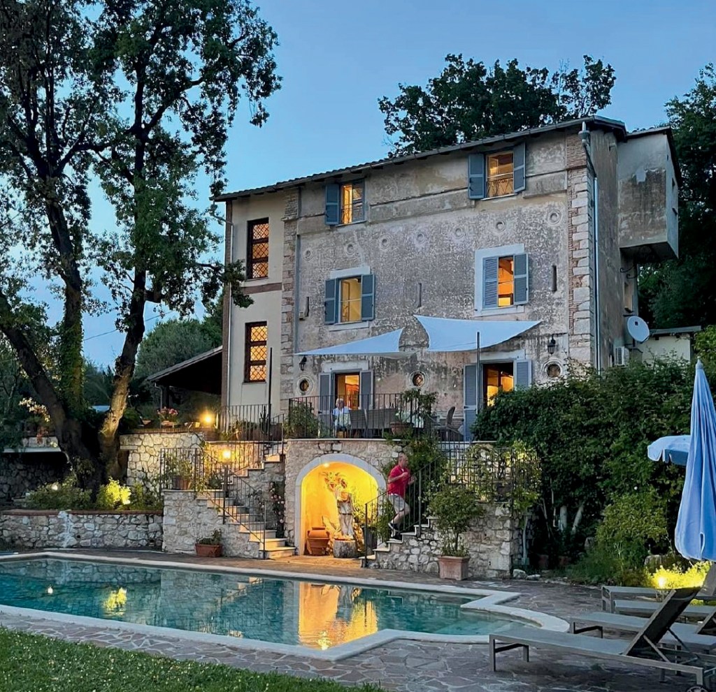 Meet a Family-Owned EVOO Producer with a Vacation Villa Near Rome ...