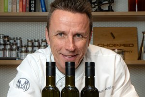 How to Make a 'Count Mario Tucci' Negroni - Appetito