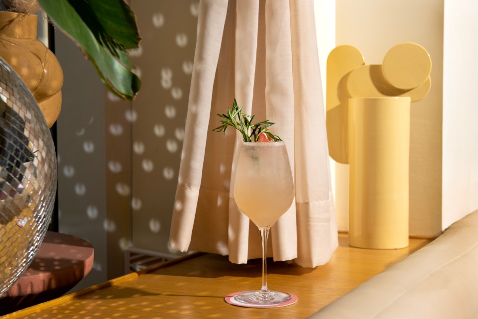 Summer Spritz Guide: Where to Order a Spritz in NYC - Appetito