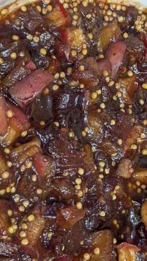 Hot to Make a Tangy Apple Mostarda - Appetito