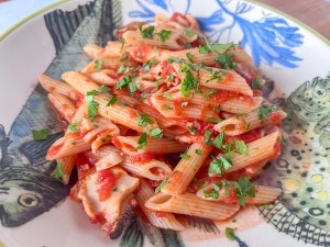 How to Make Scungilli Fra Diavolo Pasta - Appetito